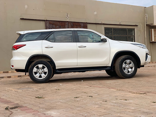 Toyota Fortuner GX - Afriq Cars